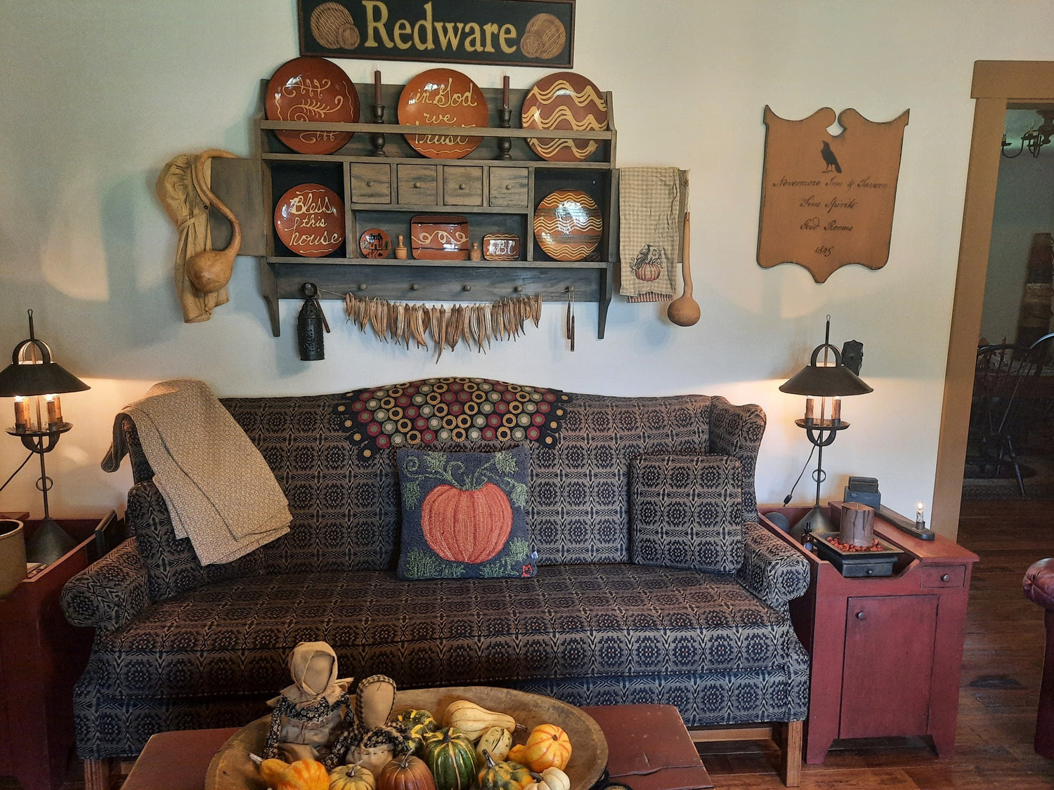 Primitive Home Decor Inspiration From Renae Fyffe Jackson – The Tin Bin
