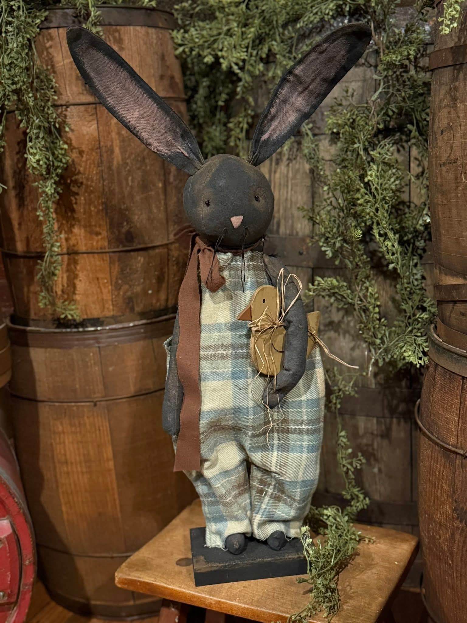 Mr. Rabbit – The Tin Bin